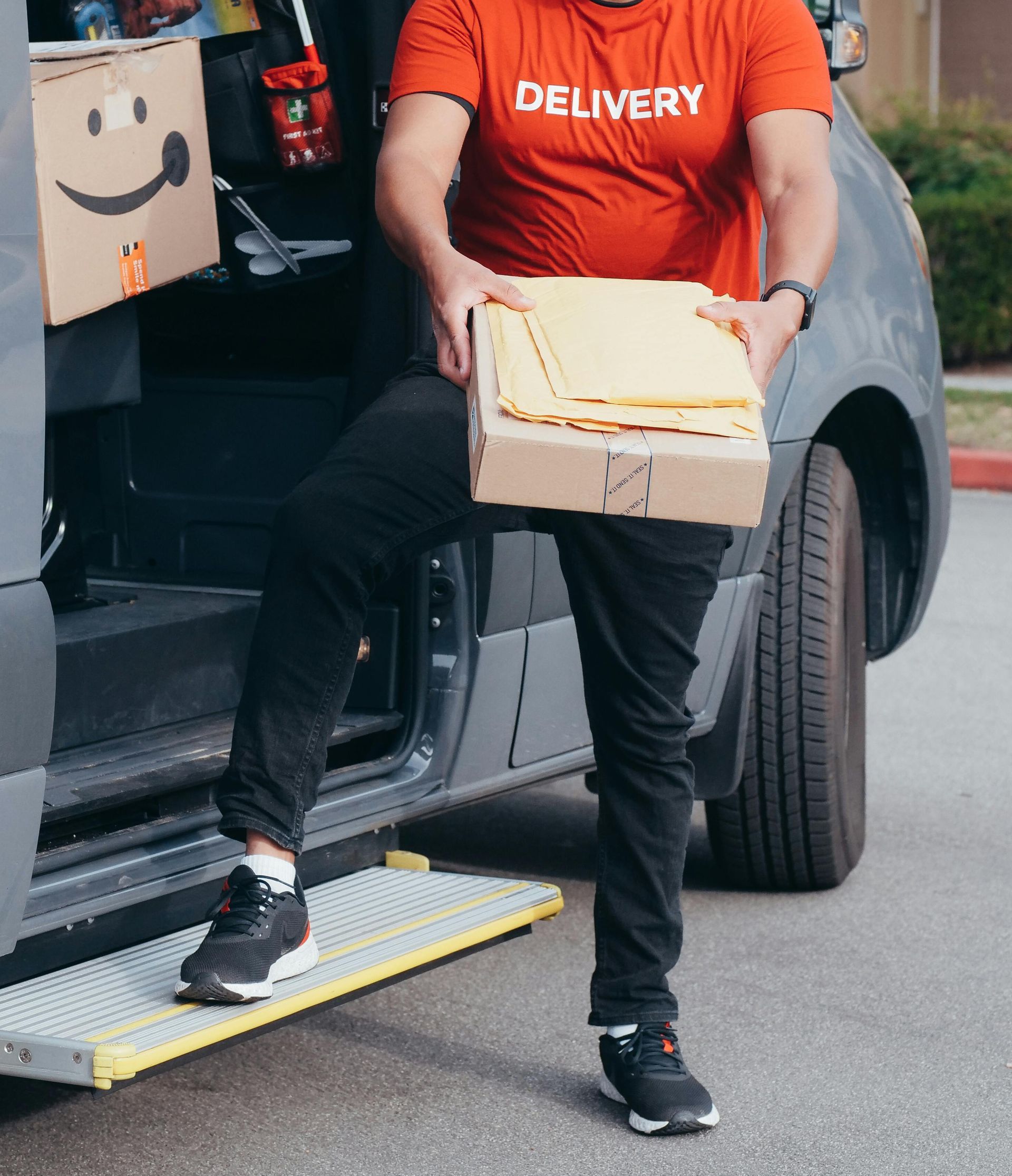 Delivery Driver Hurt On your Property? Here's Who's Responsible