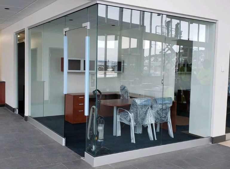 Commercial Glass Services | Glaziers & Fabricators