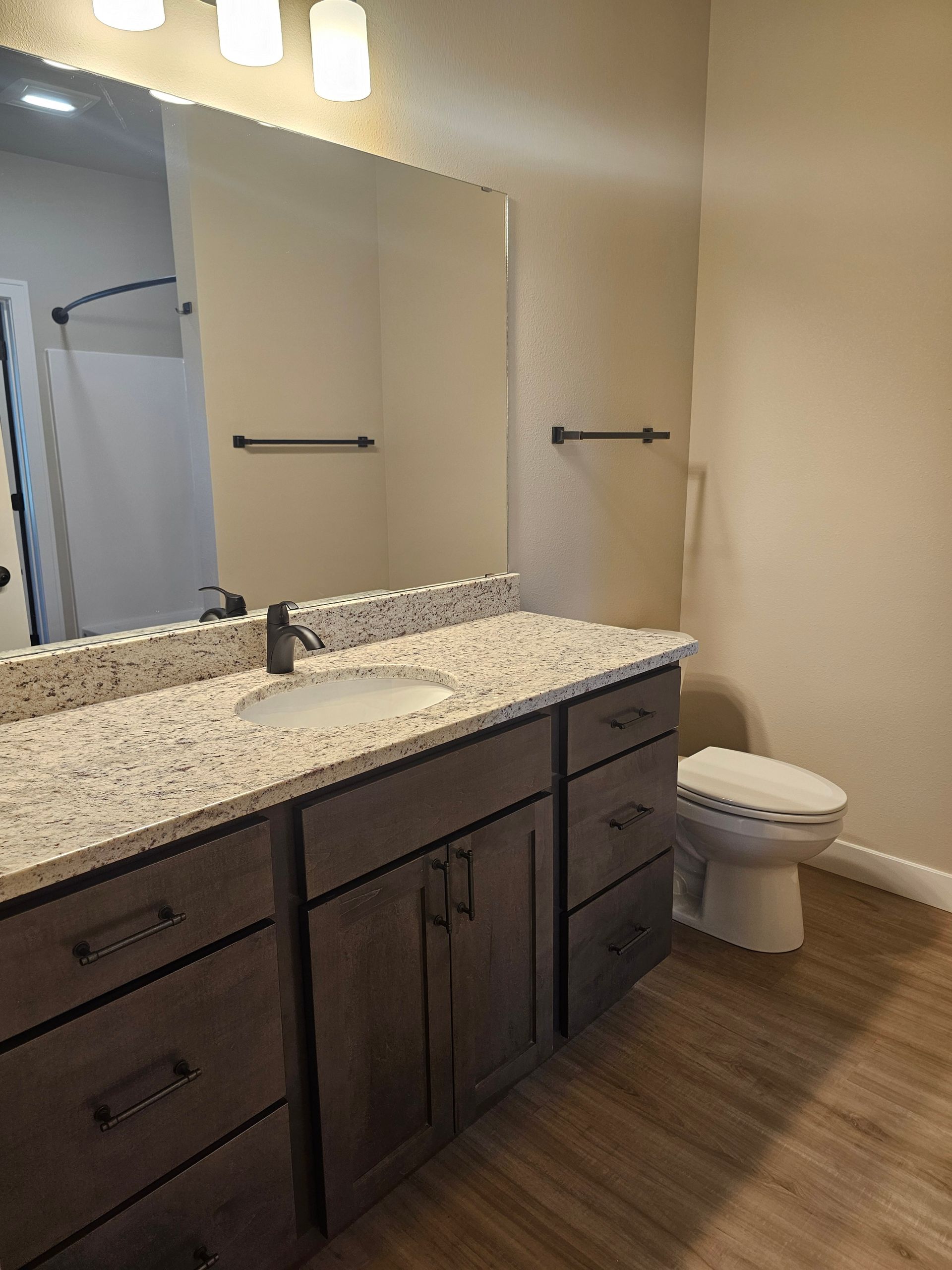 Featured Property | 880 on N Main