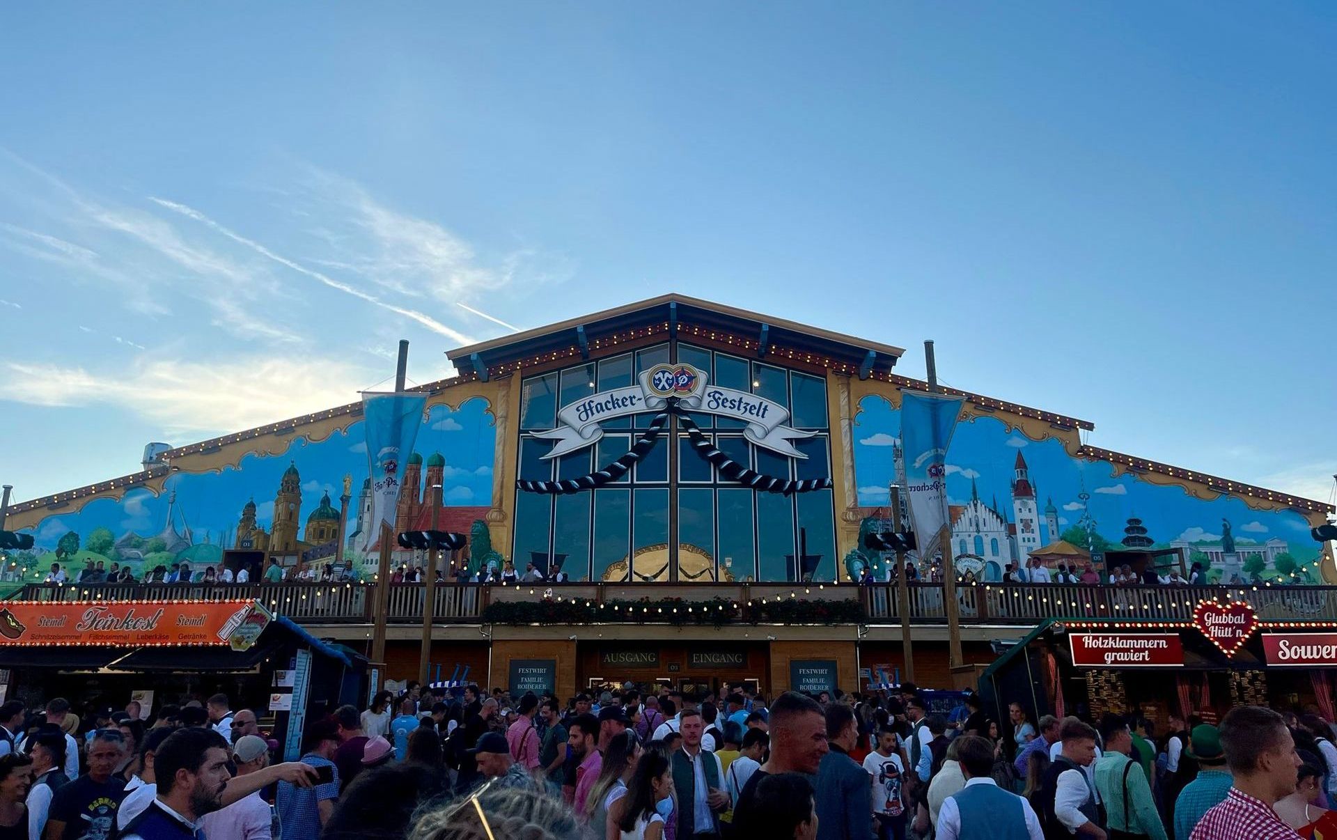 Oktoberfest Tent Guide - What you need to know about the tents