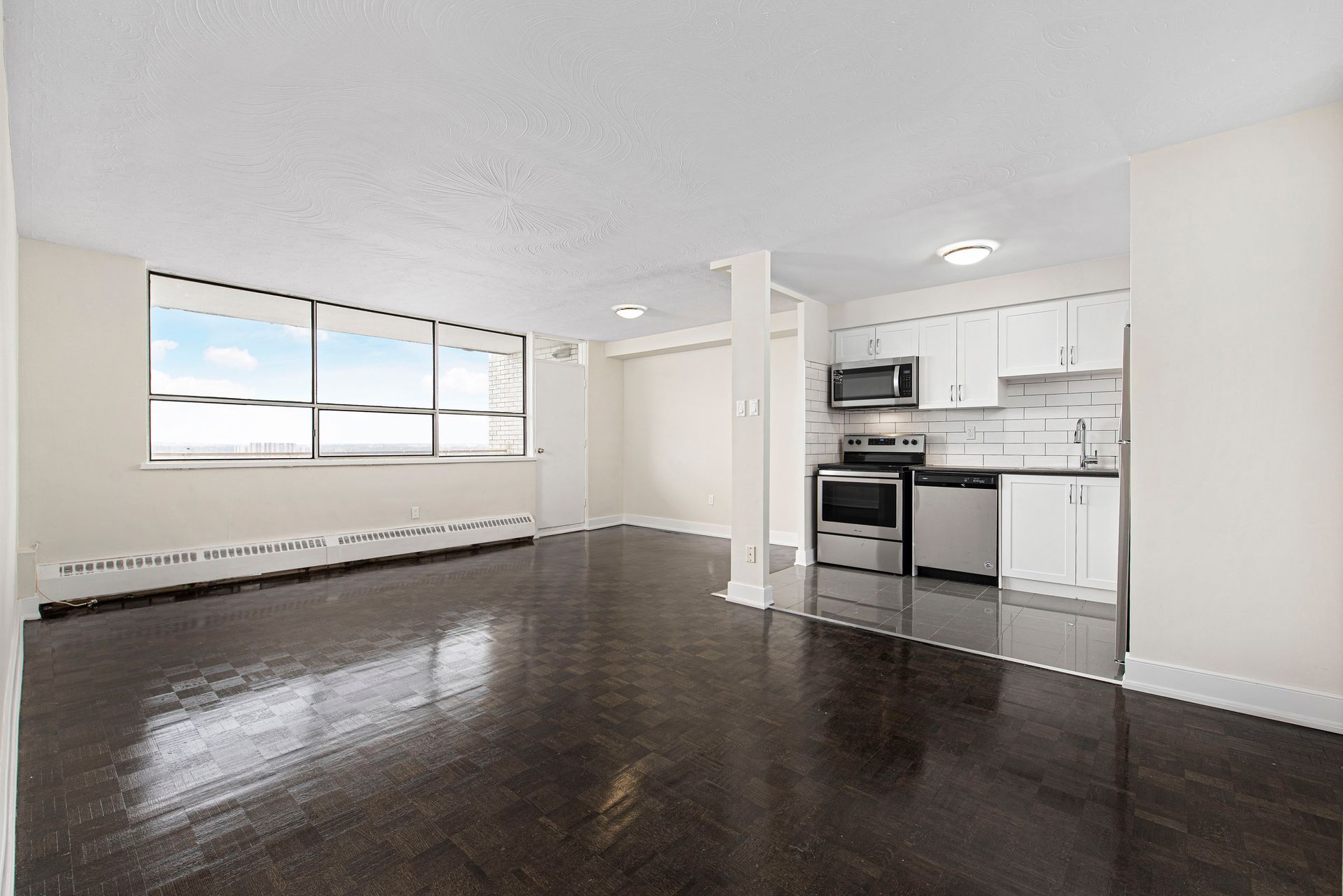 2240 Weston Rd. Suite Availability