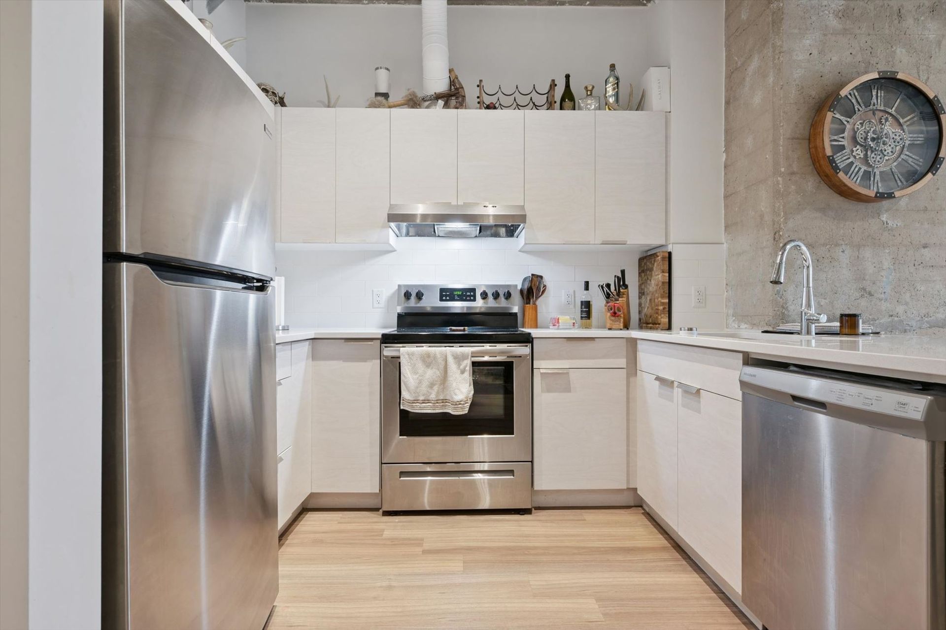 Huron Street Haven with Terrace