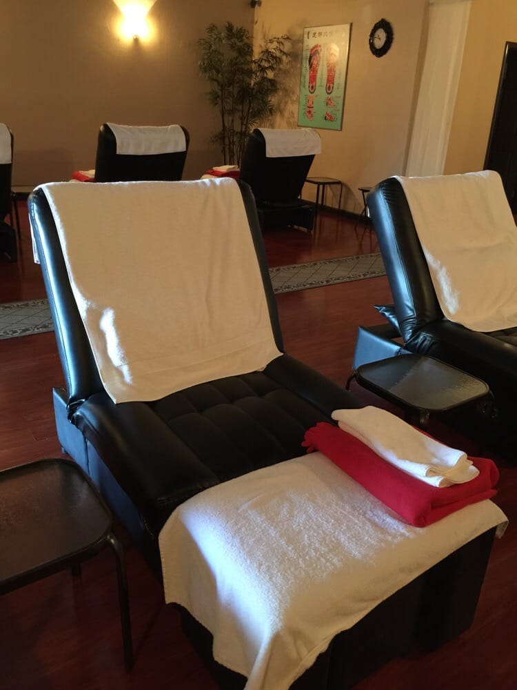 Masseuses - San Leandro, CA - Healthy Foot Spa of San Leandro