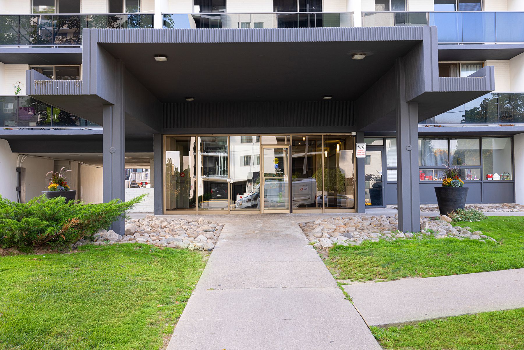 Apartment Gallery | 155 Market Street