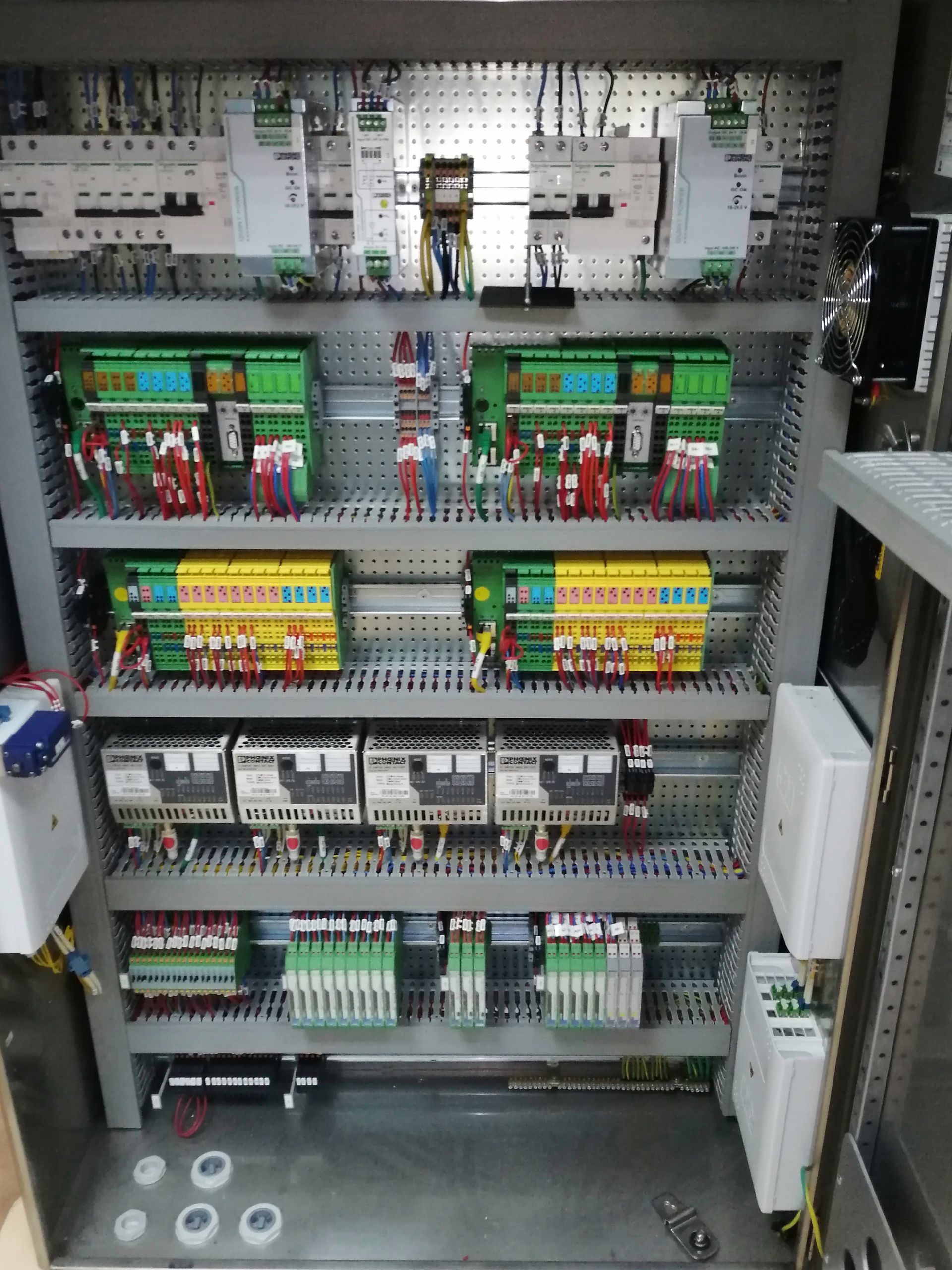 Aircraft Stand Systems | Avicorp