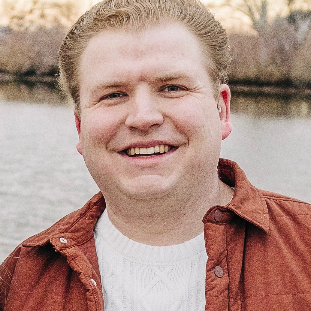 Meet Our ASL-Fluent, Deaf Therapists and Counselors