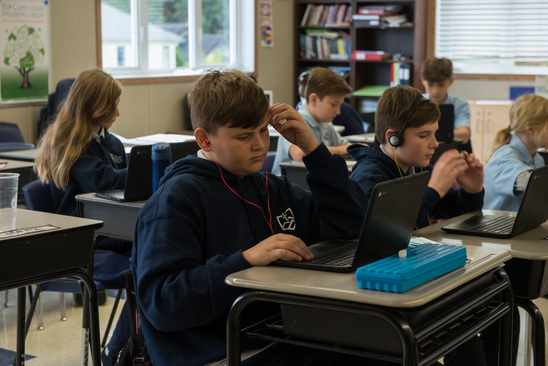 Valley Christian School - Home