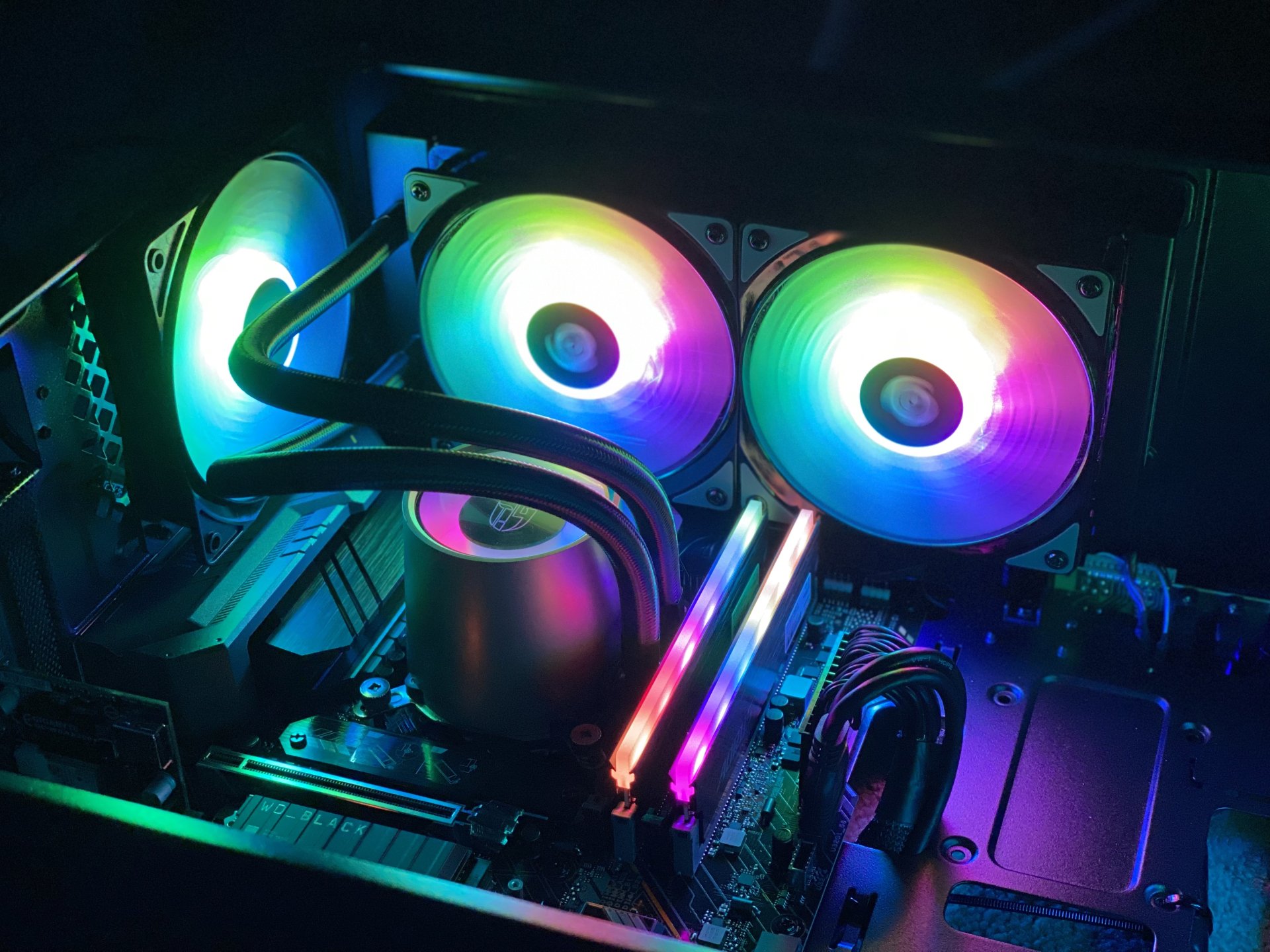 Custom Computers & Solutions | In4mative Tech Solutions
