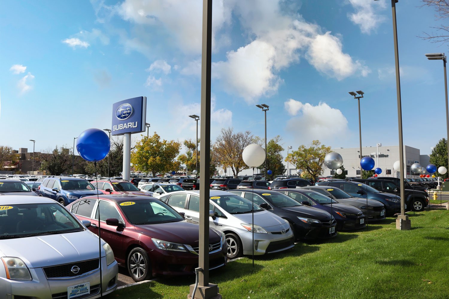 Car Dealership Balloons | Balloon Innovations