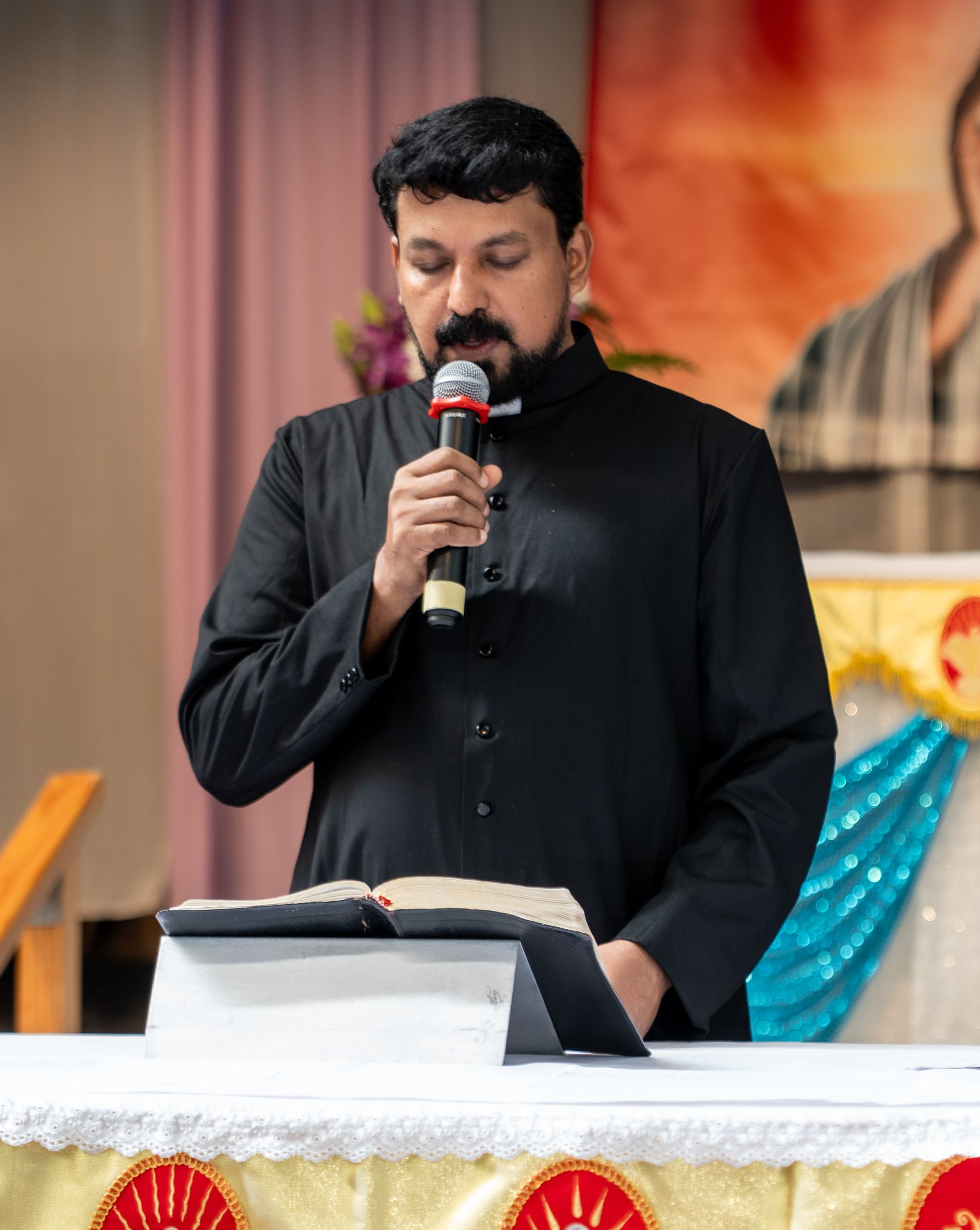 Church activities photos.