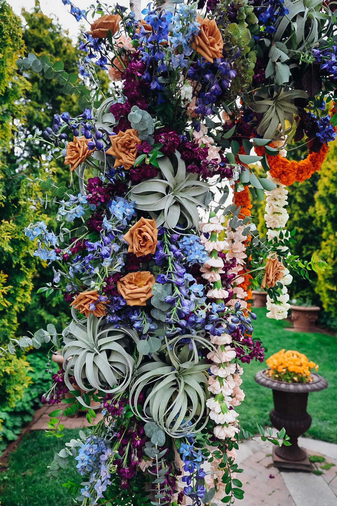 A florae Floral Design & Boutique Home - Longmont Florist & Gifts