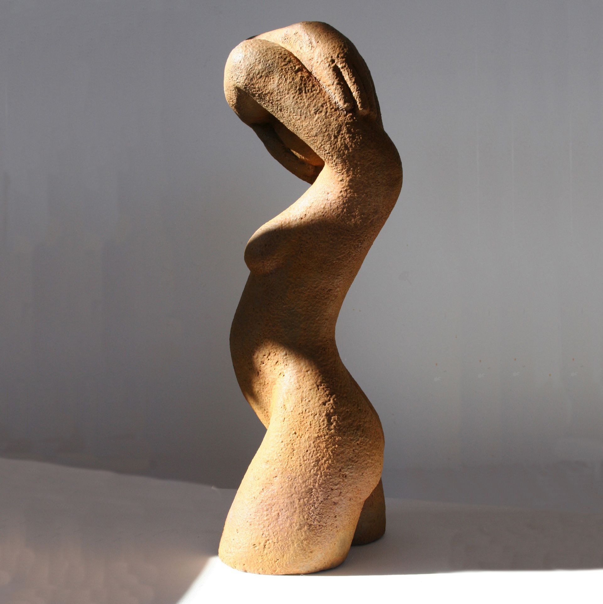 Figures I | Gallery of Artworks | Maggie Butler