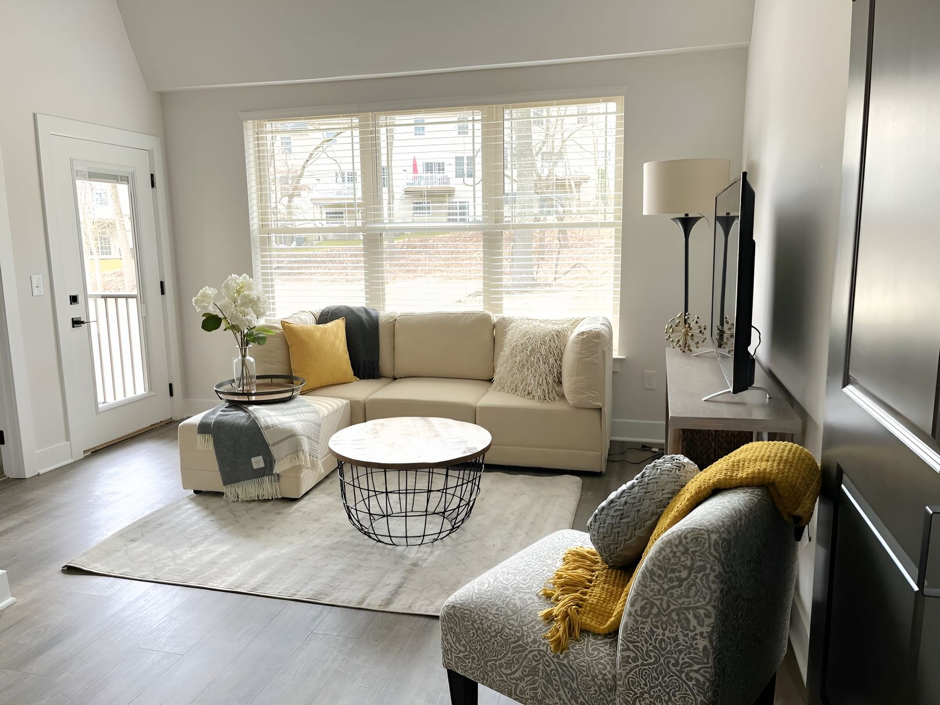 2BR/2BA Apartments with Loft | Alpine Floor Plan | HH Bath View, Bath PA