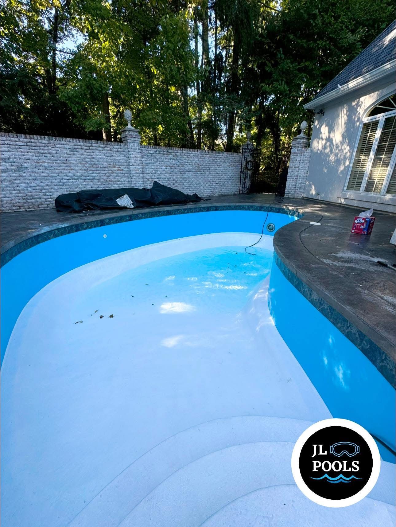 Pool Contractor in Toledo, OH | JL Pools