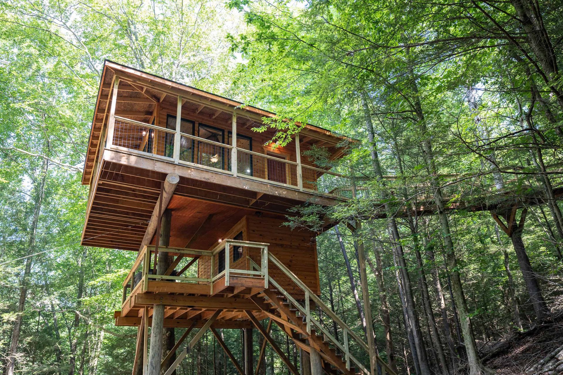Red River Gorge Treehouse Rentals, Only Thing Missing is YOU!