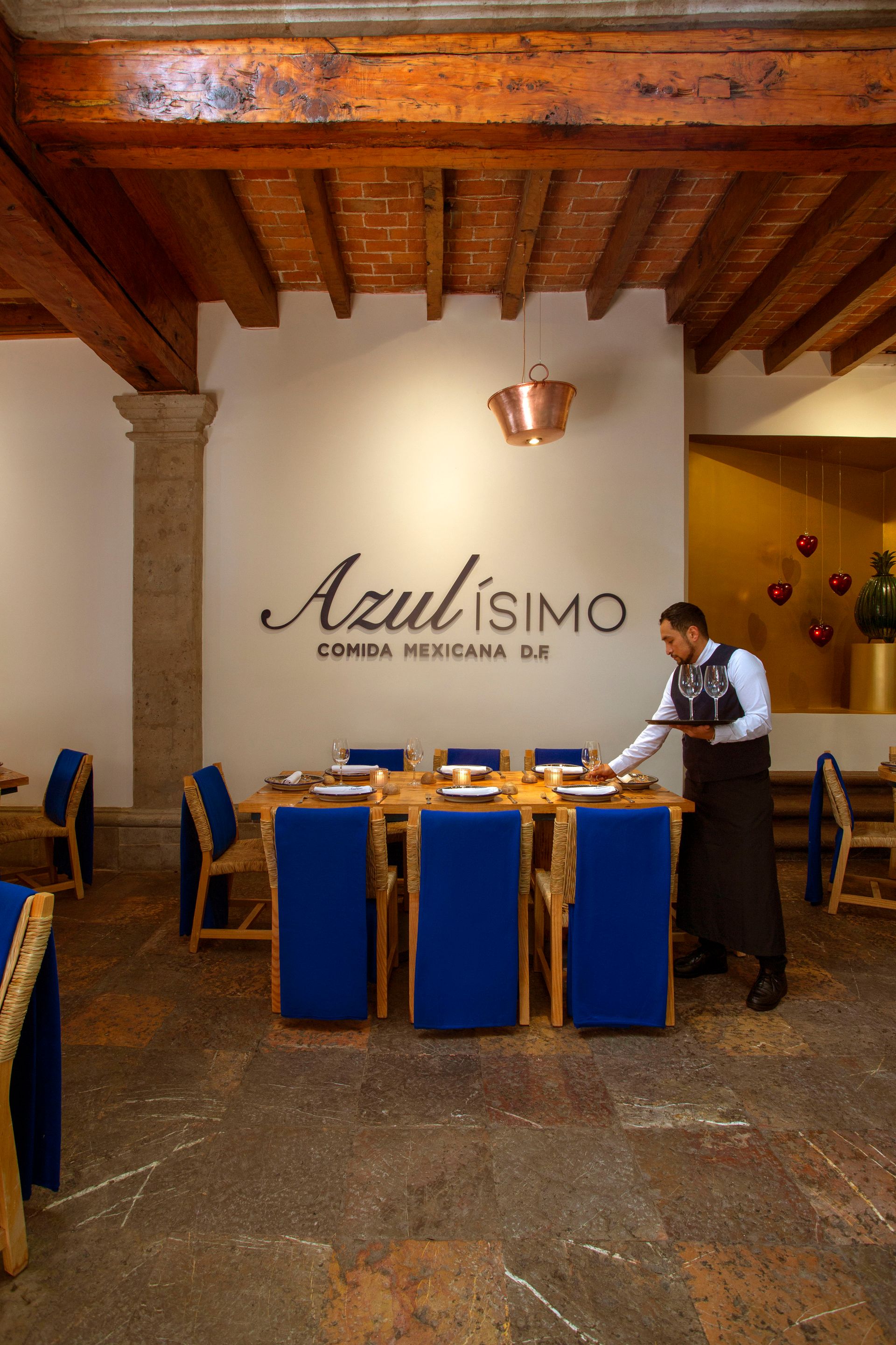 Azul Restaurante | Reserva | Compra en Línea