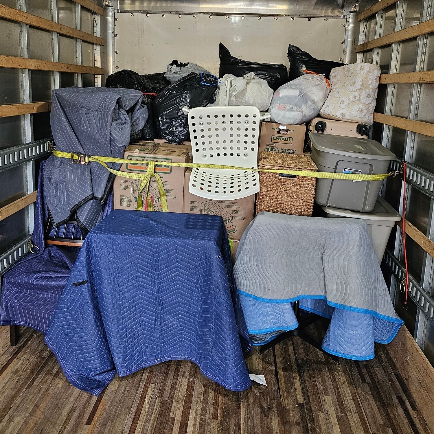 Residential & Commercial Movers | Pittsburgh, PA | EZA Movers