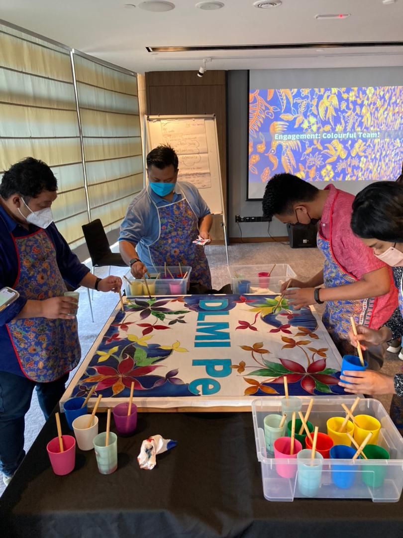 Batik Team Activity - Jadi Batek Gallery Sdn. Bhd.