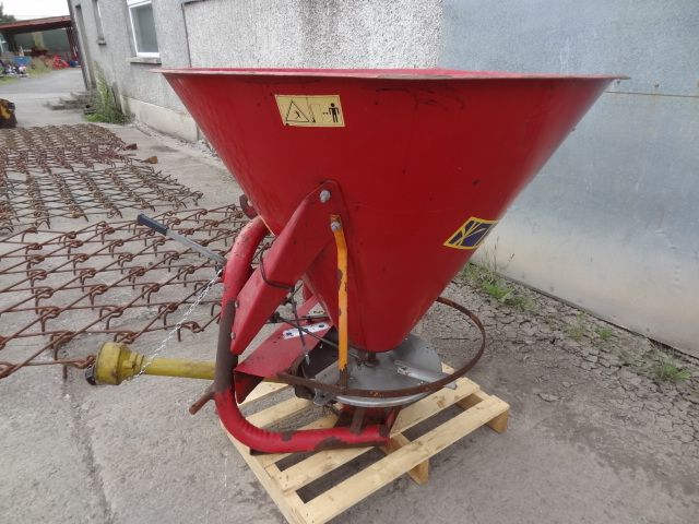 Fleming Sitrex Fertiliser Spreader s1234