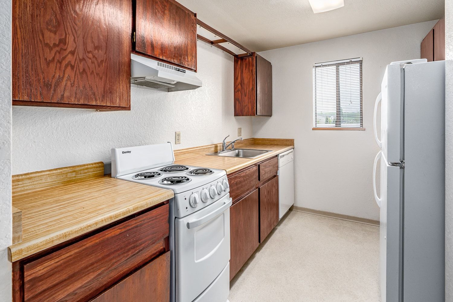 Lauder Management | Your Home, Our Mission