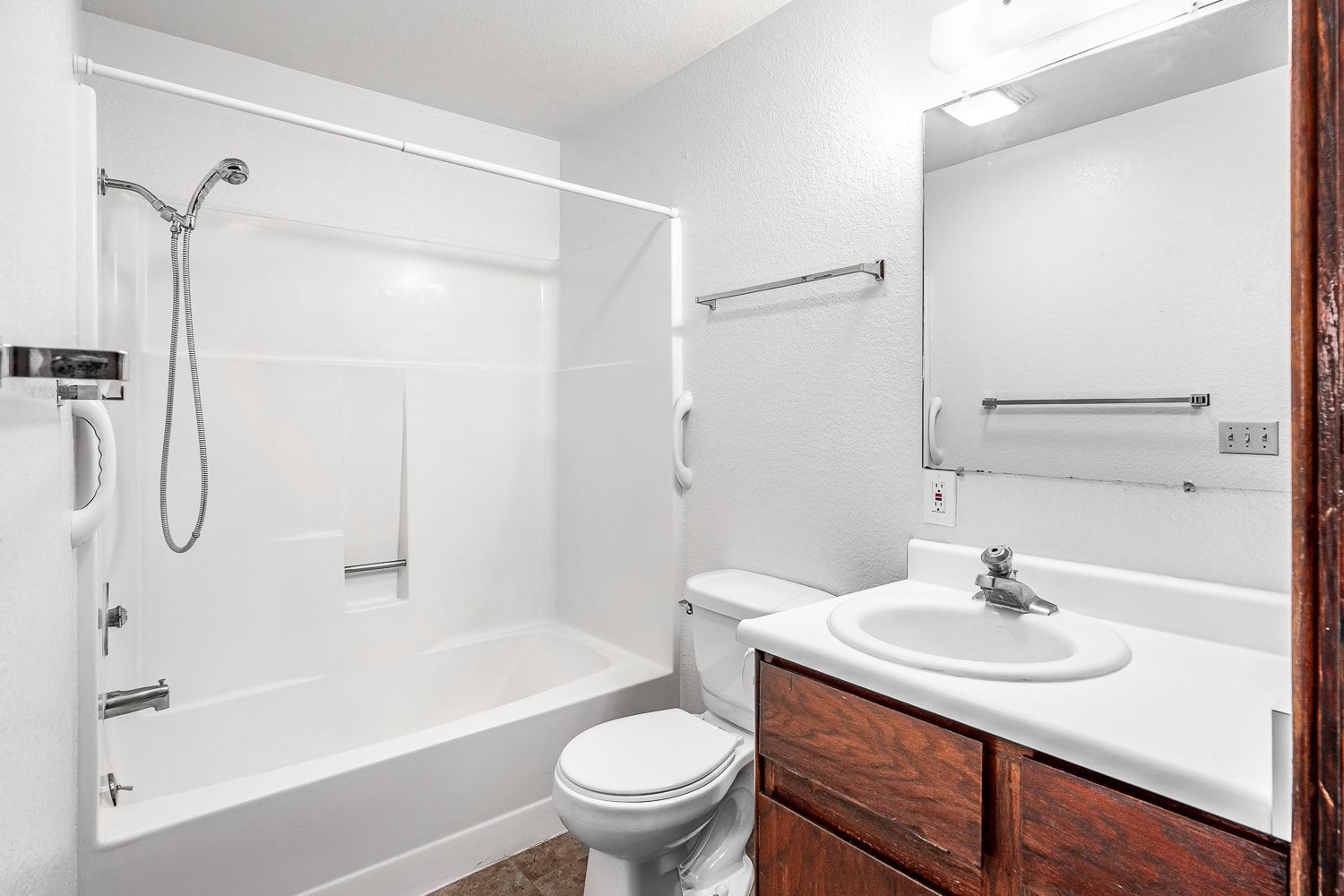 Lauder Management | Your Home, Our Mission