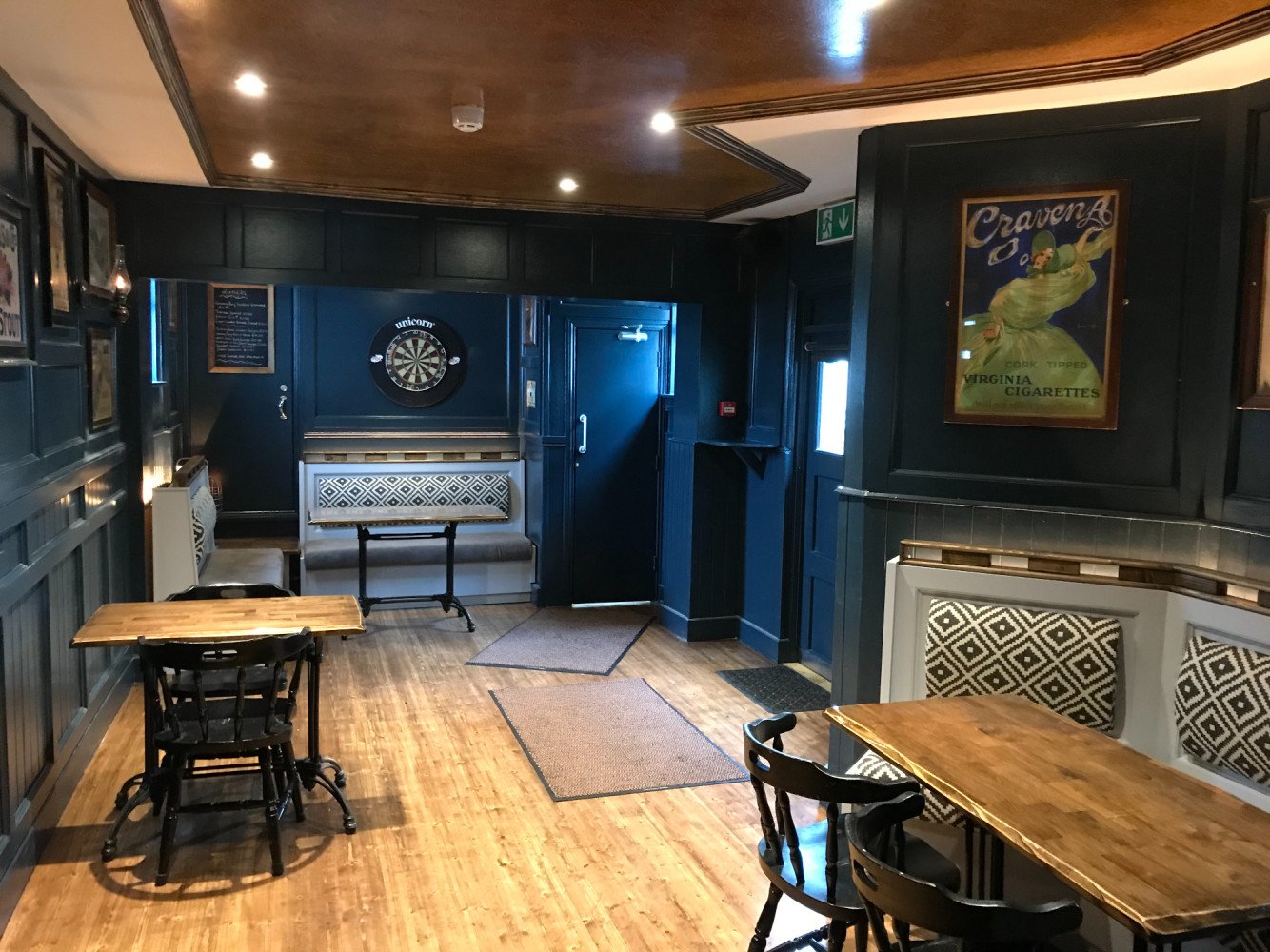 Restaurant & Bar | The Sliding Rock Bar