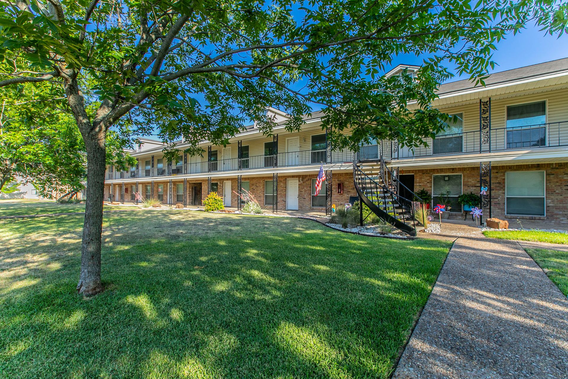 Apartments | Cromwell Management Company | Waco, TX