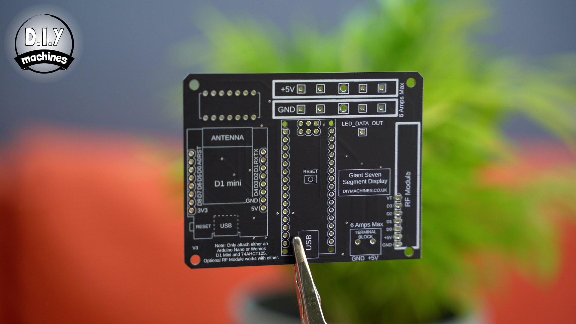 Giant Modular Seven Segment Display