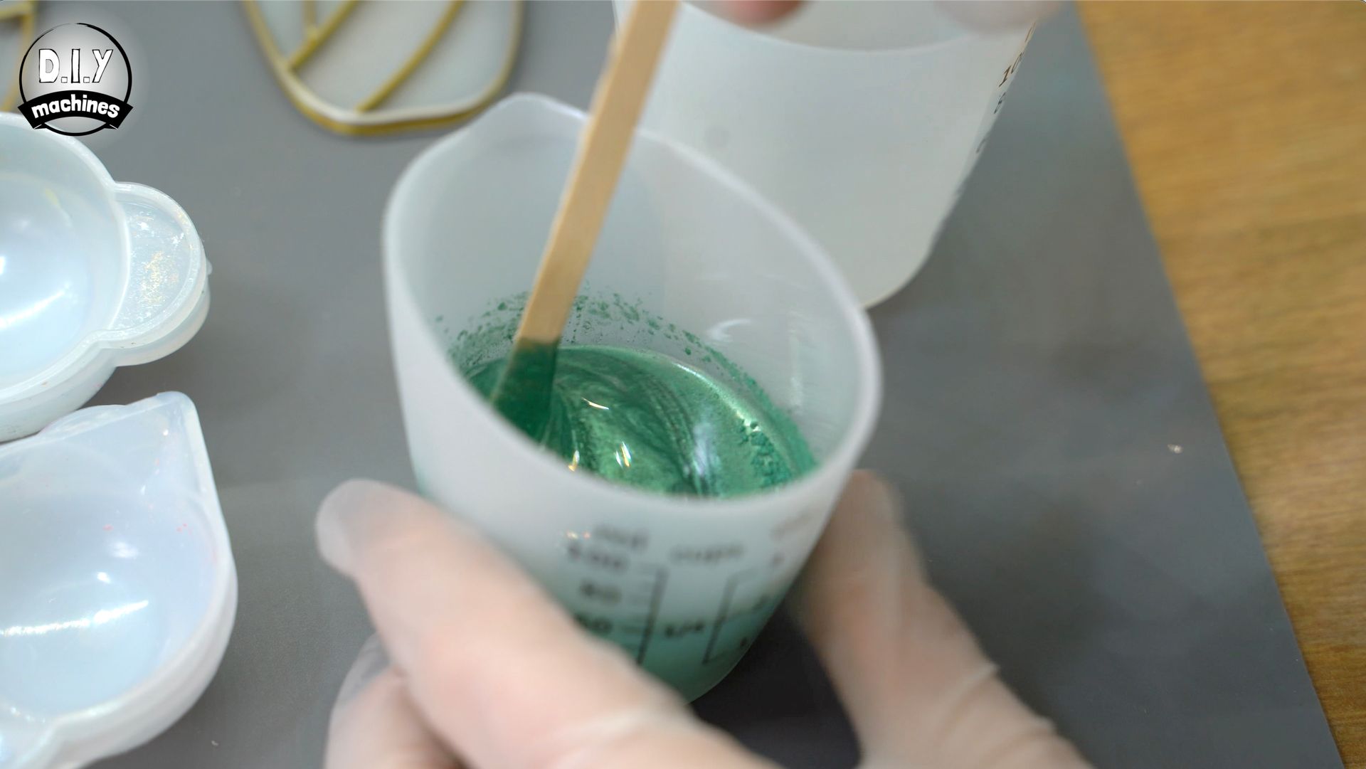 AMAZING 3D Printed Faux Stained Glass - Resin Art Guide