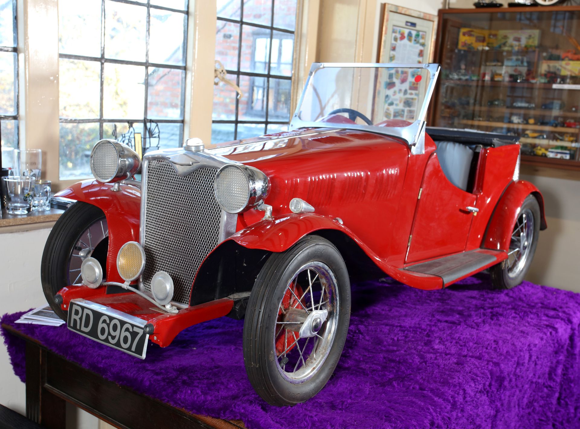 Cloverlands Model Car Museum collection | Llanfair Caereinion, Powys