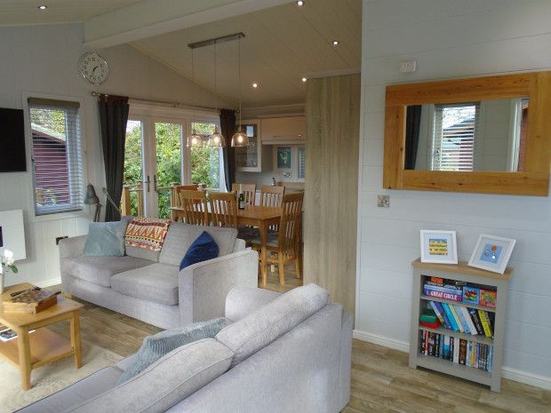 Barley 17 – Lodge Accommodation – Thatches, Modbury, South Devon