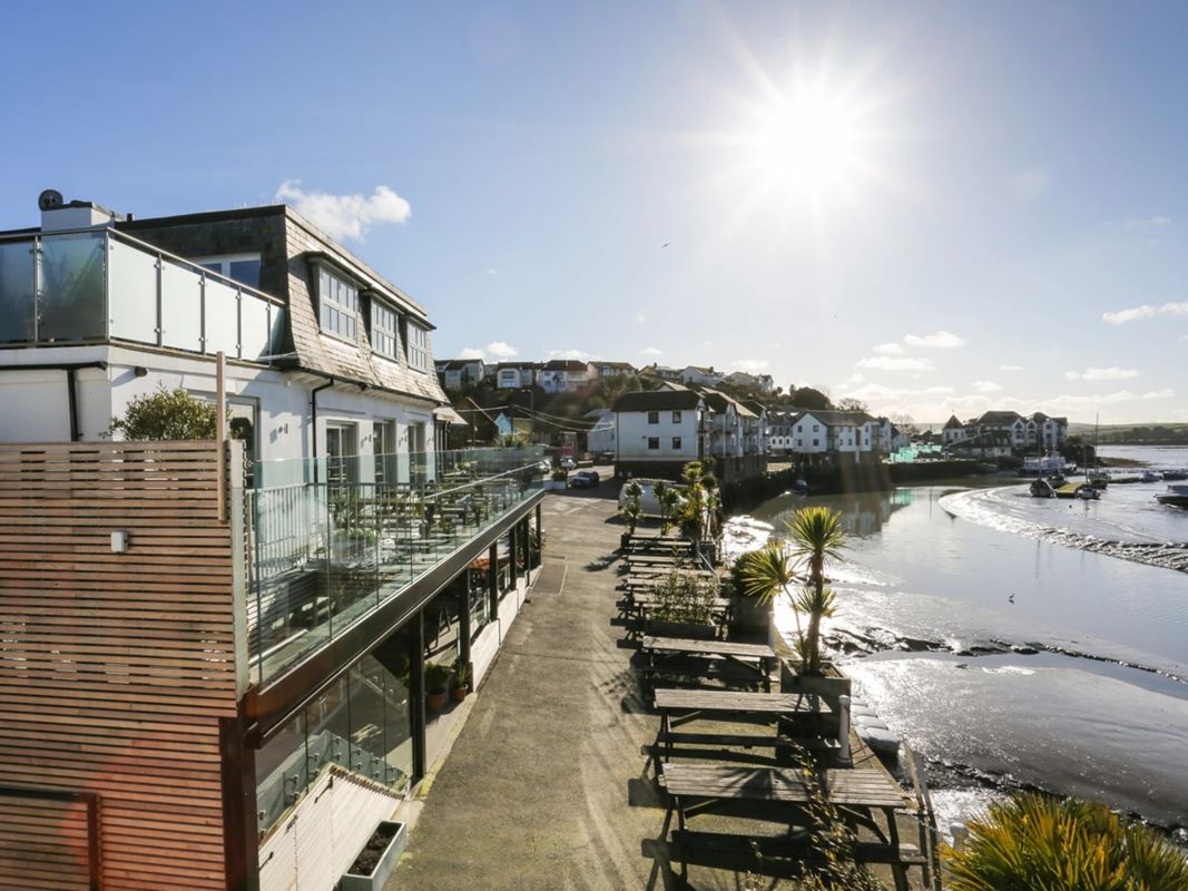 Gallery – Thatches Holiday Accommodation, Modbury near Plymouth, Devon