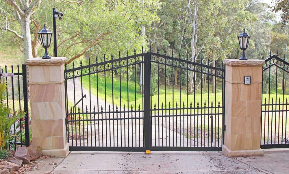 Metal Fencing Supplies | Fencing Contractors in Taree