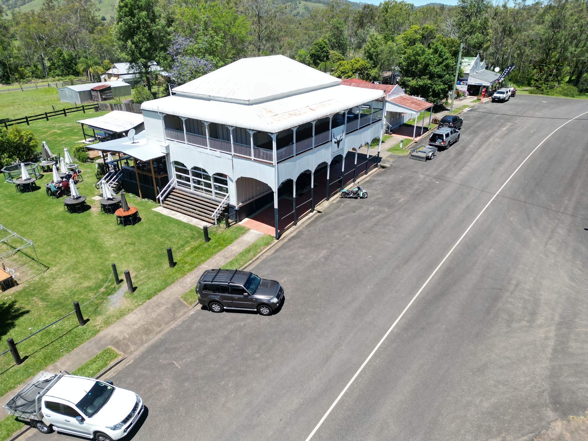 Hotels Sales in Queensland | SGW Hotel Broker