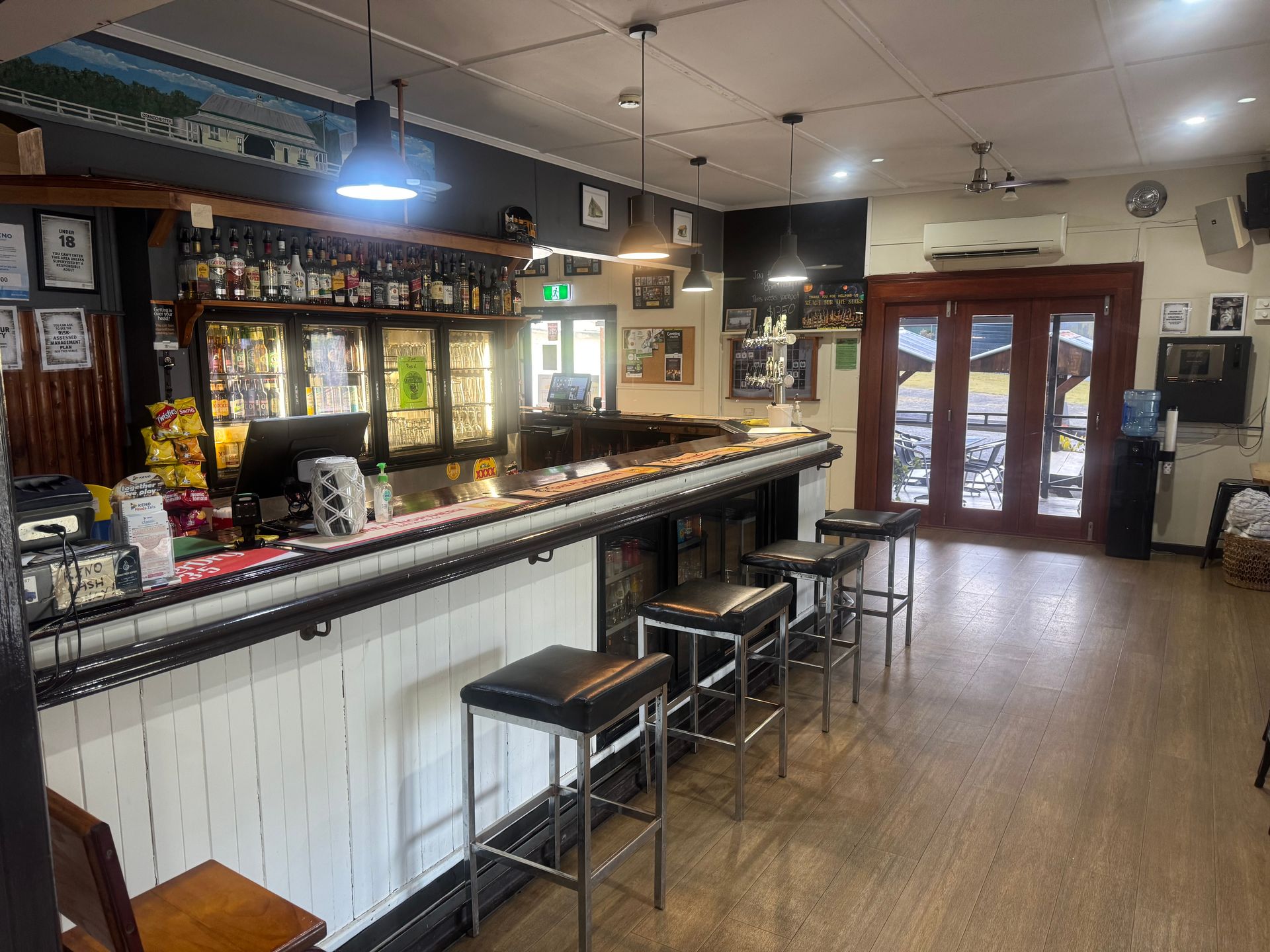 Hotels Sales in Queensland | SGW Hotel Broker