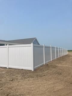 Vinyl Fence Installation - Decatur, IL - General Fence Co
