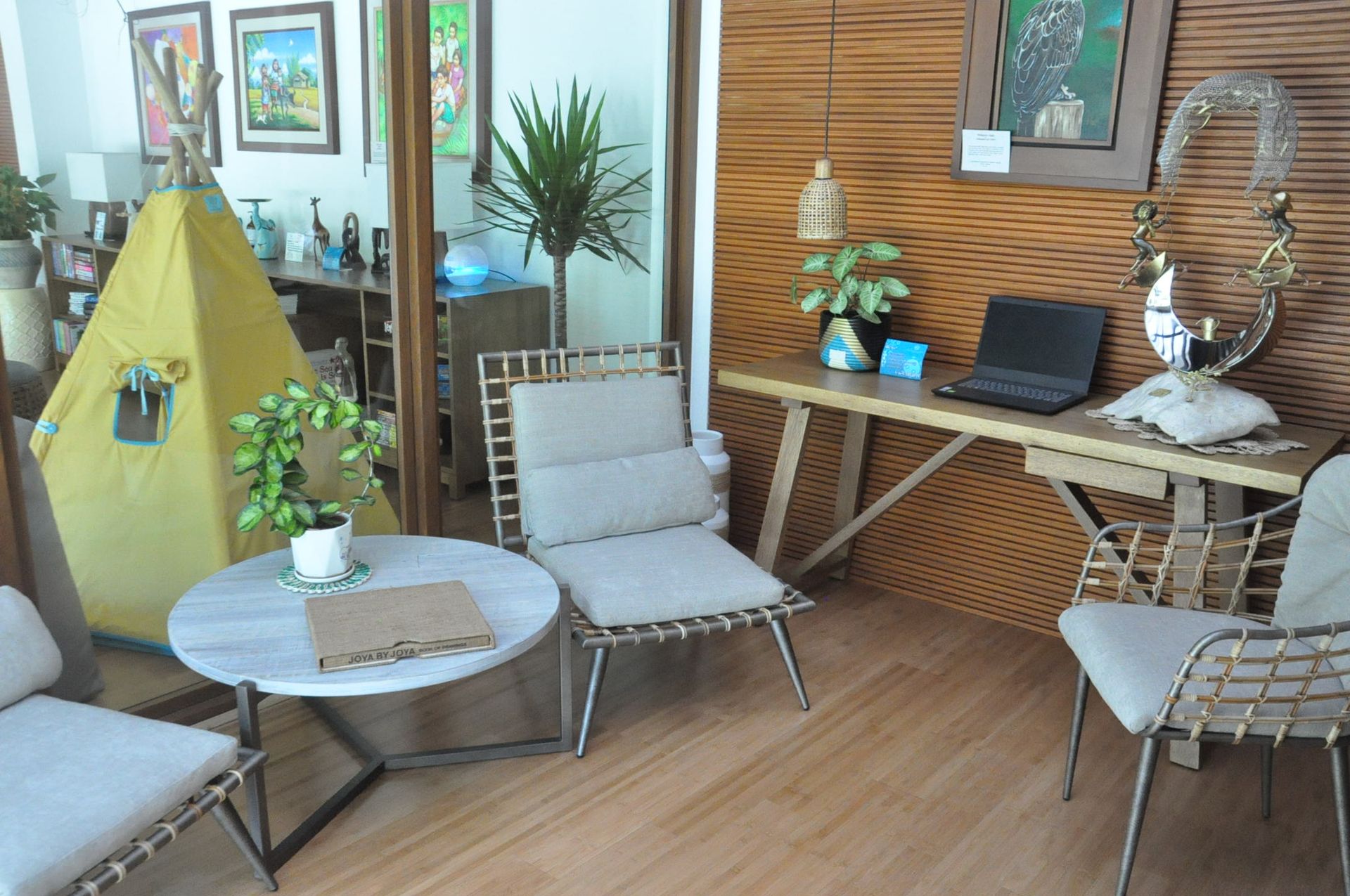 Chateau Genevié Resort and Events Centre | Calamba City, Laguna