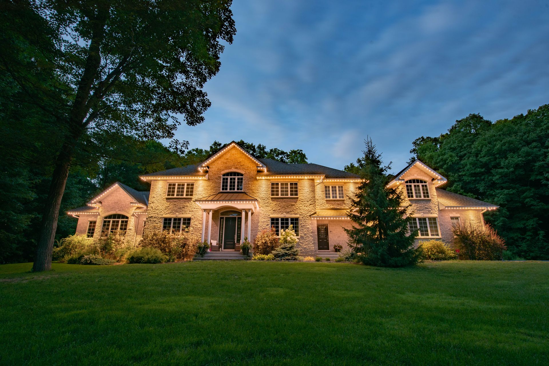 Permanent Christmas Lights in Franklin, TN | HLC Lighting