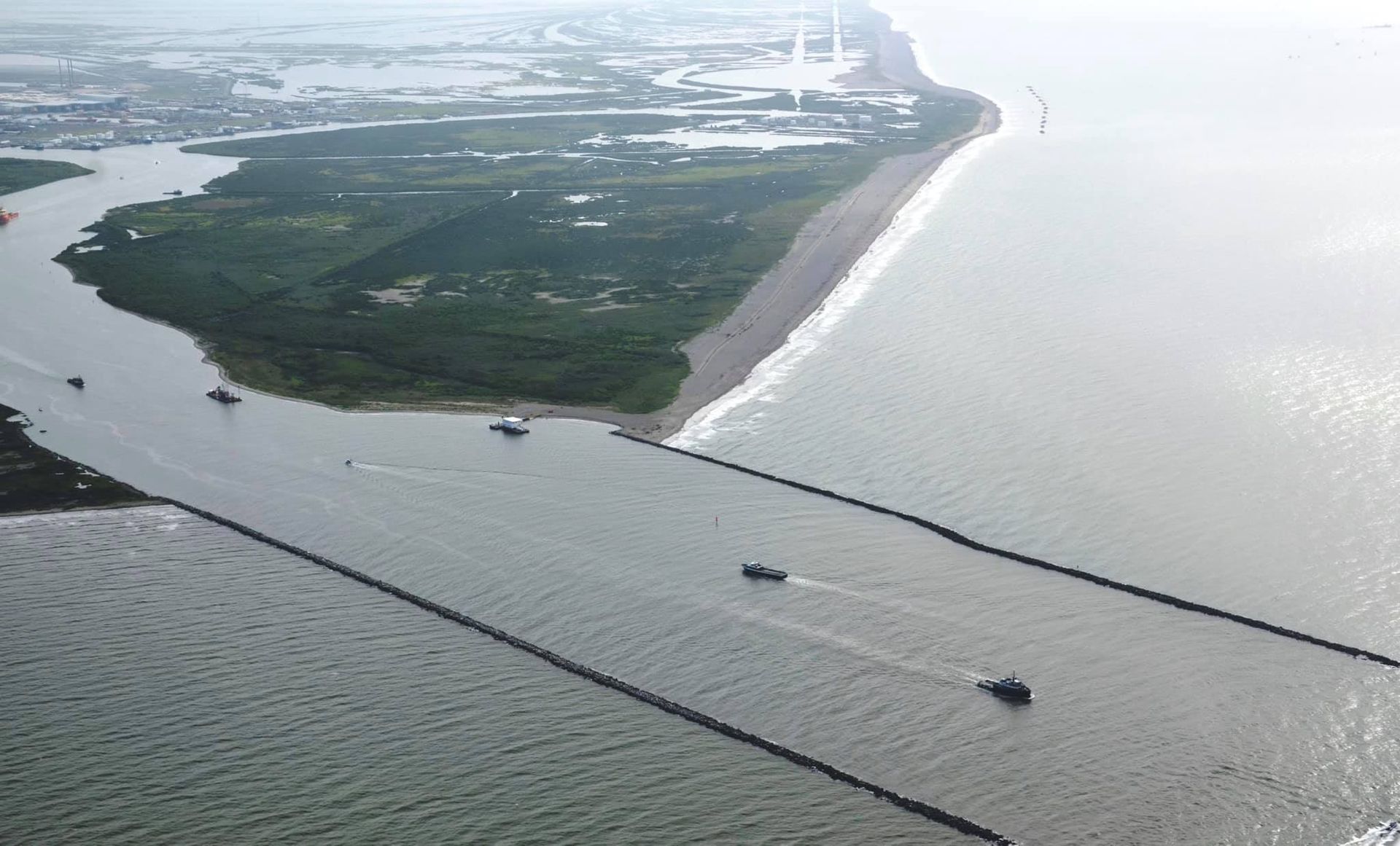 Offshore Energy Hub & Deepwater Port | Port Fourchon