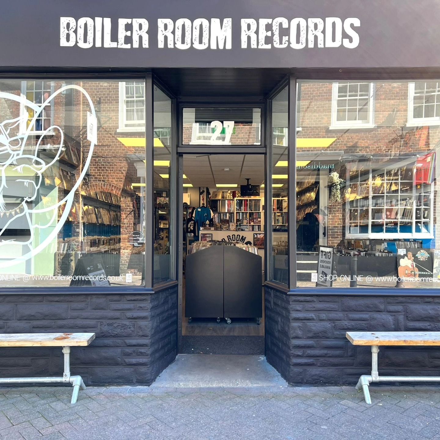 All UK Record Stores | Exclusive Vinyl Releases Nationwide