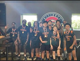 Illinois Tigers Basketball - AAU Program