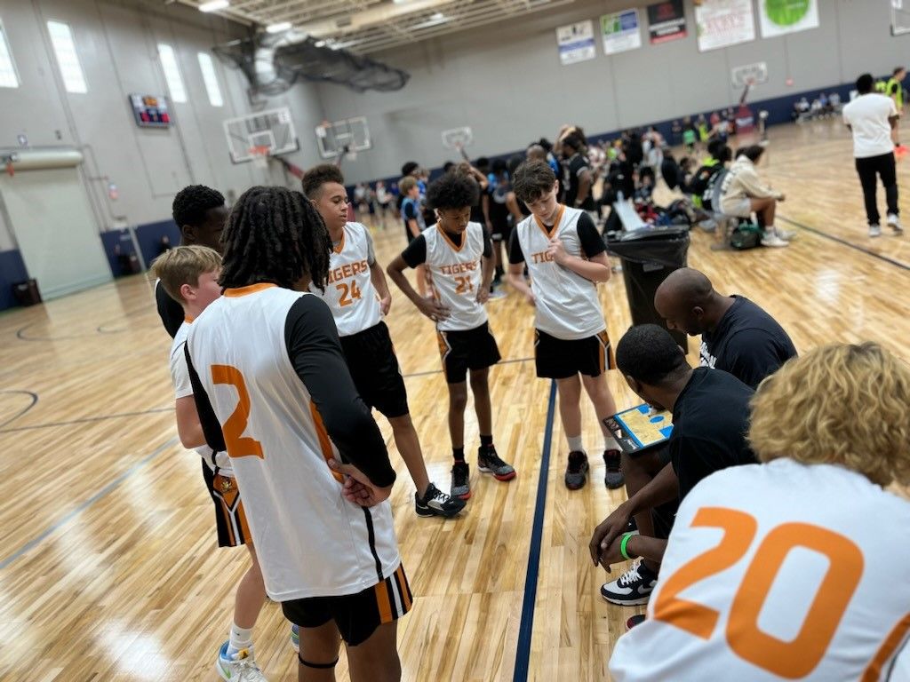 Illinois Tigers Basketball - AAU Program