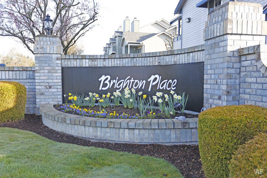 Brighton Place Apartments | Lakewood, WA