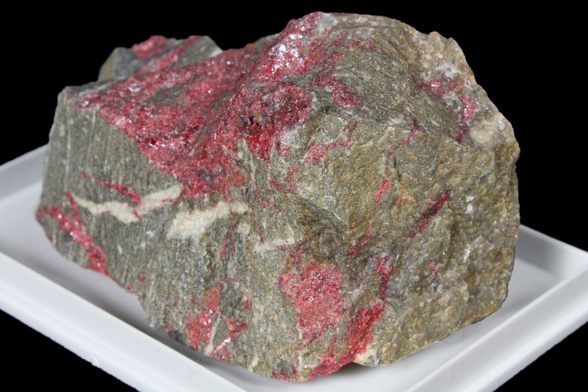 Please, Don’t Kiss the Cinnabar!