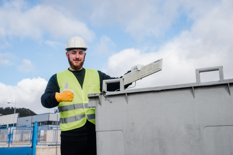 The Do's and Don'ts of Waste Management | WCS Facilities