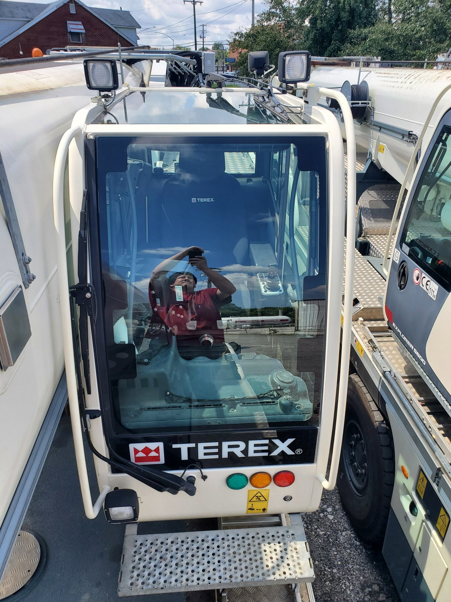 Crane Sales | Baltimore, MD | Williams Crane Service Inc.