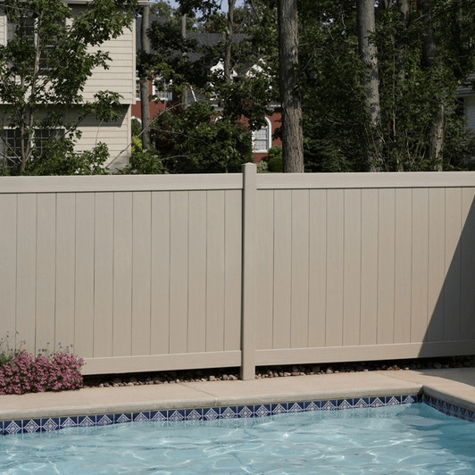 Fencing Company| East Troy, WI | Fence World of East Troy