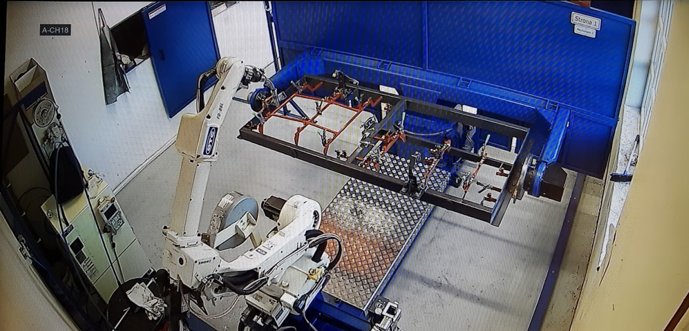Welding on a robotic welding station