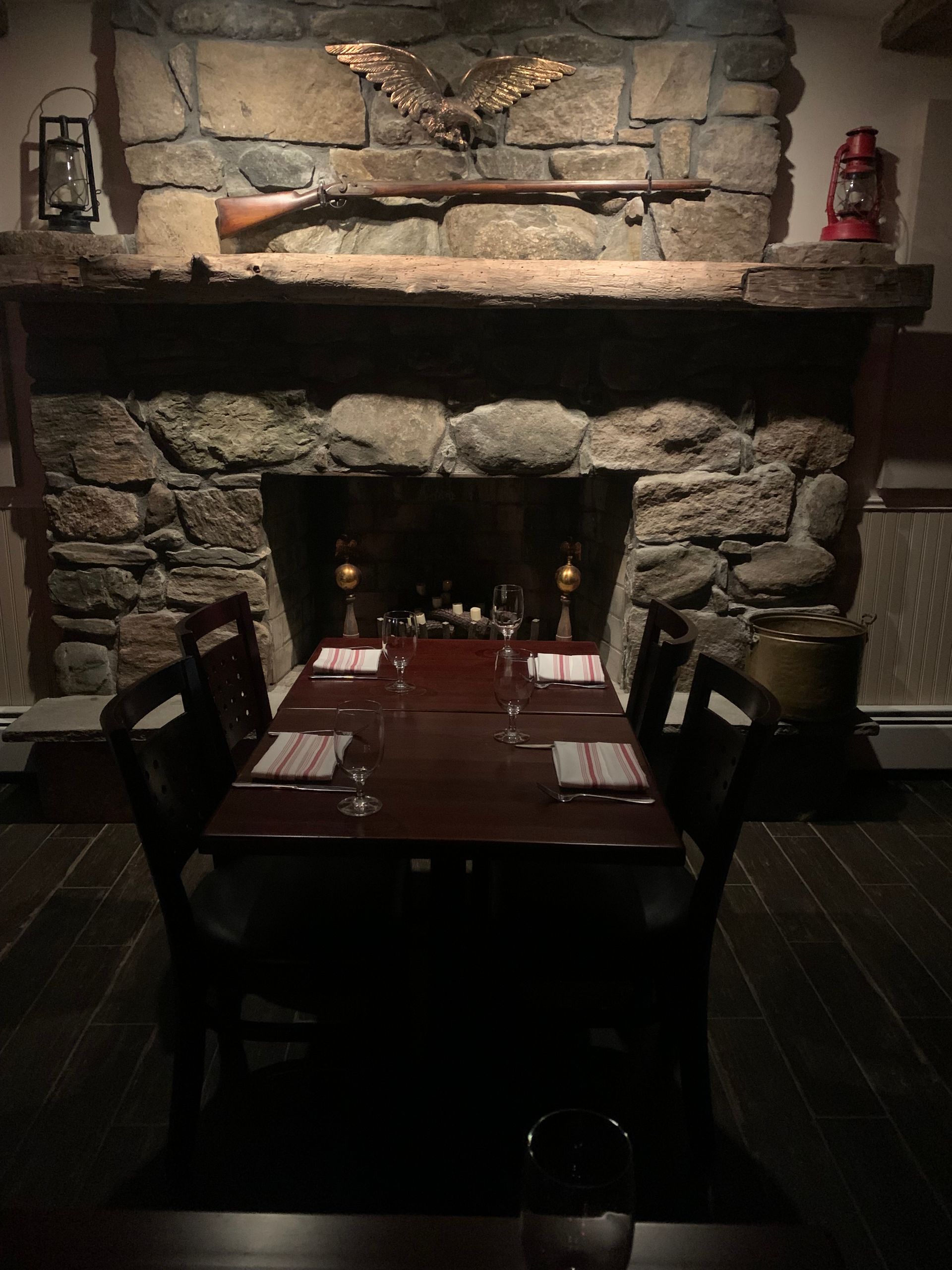 Dining | GENERAL STANTON INN | Colonial Inn by the Beach