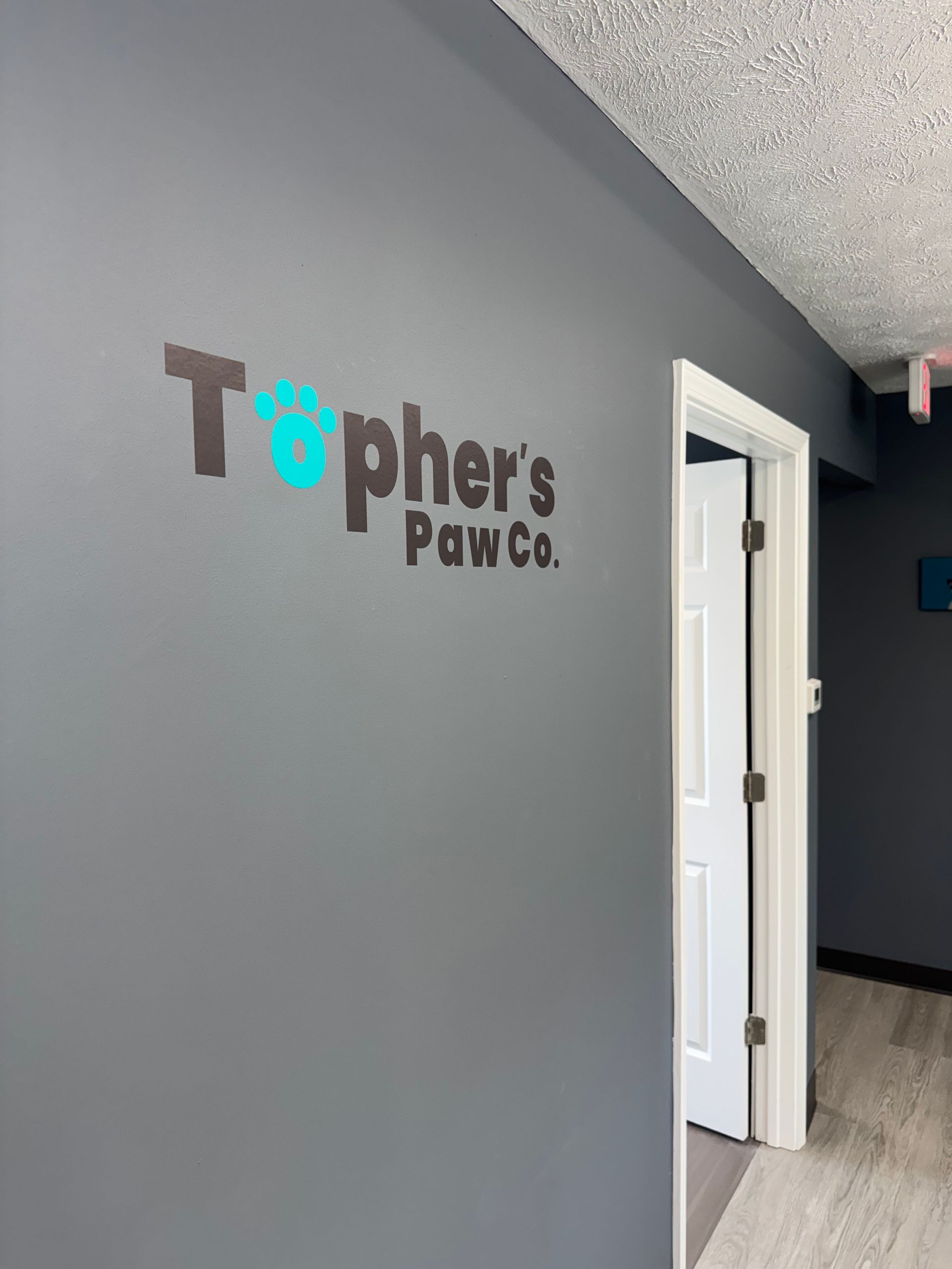 Full-Service Dog Grooming | Topher's Paw Co. | MI